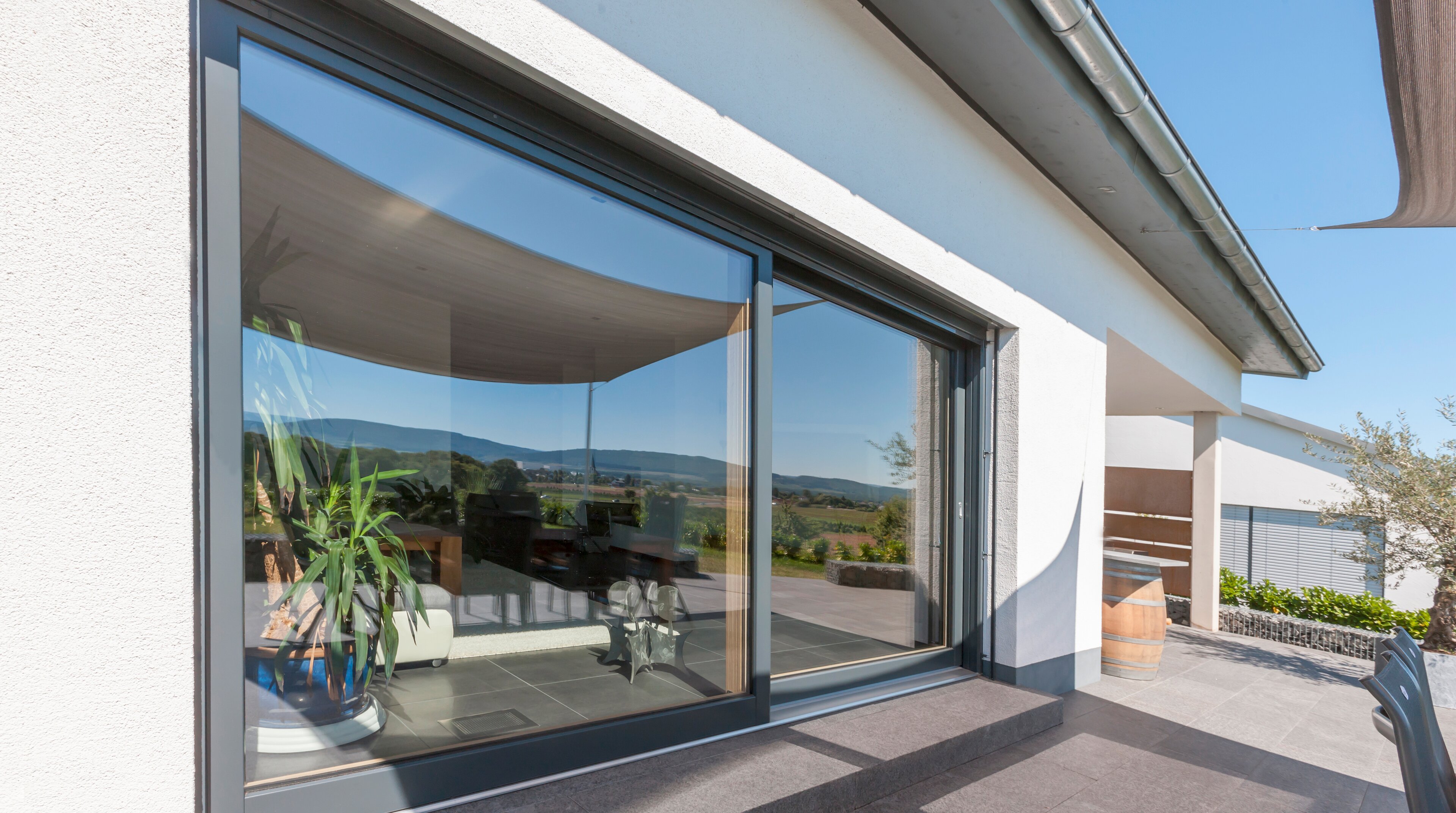 IDEAL Fensterbau Weinstock GmbH | SHI-Datenbank
